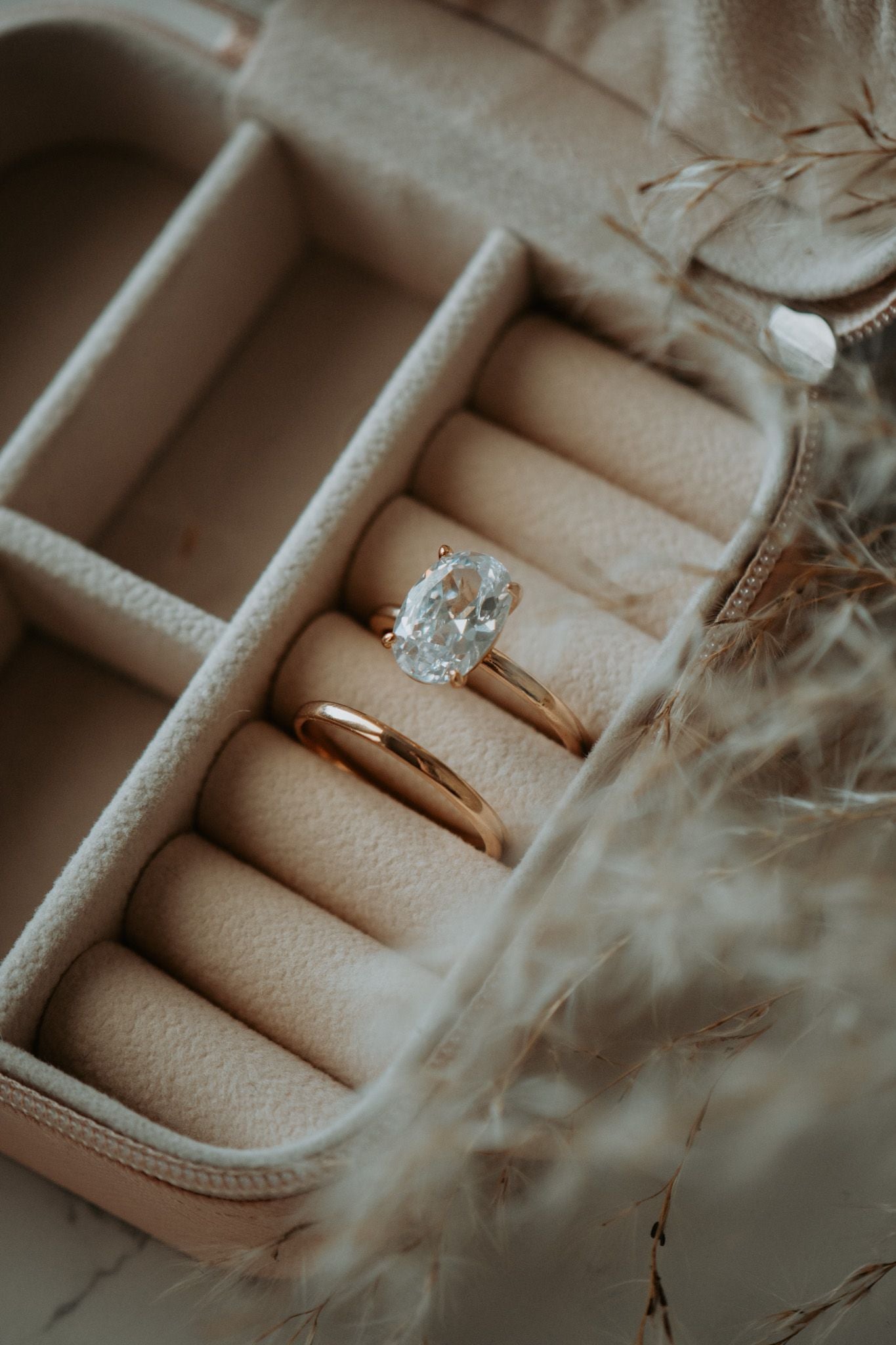 Robyn 2PC Champagne Gold Ring Set – Sparkle & Blue Wholesale