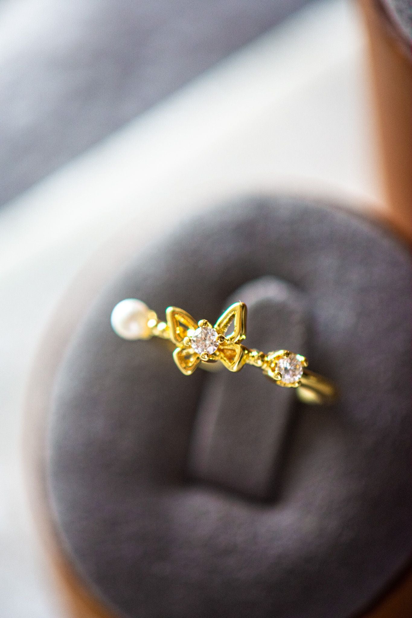 Della Butterfly Freshwater Pearl Gold Ring – Sparkle & Blue Wholesale